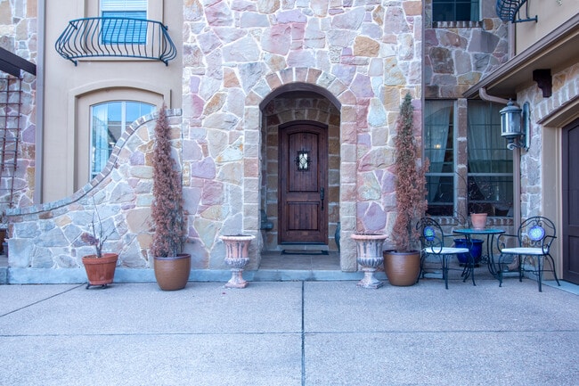 1512 Acacia Bud Dr, Austin, TX 78733 - House Rental in Austin, TX ...