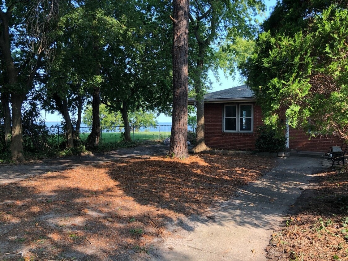 1732 W 48th St, Norfolk, VA 23508 - House Rental in Norfolk, VA ...