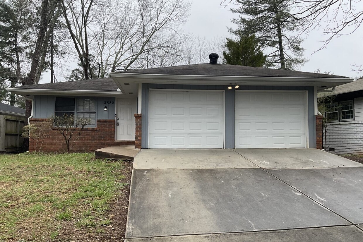 2882 Lakemont Pl SW - House Rental in Marietta, GA | Apartments.com