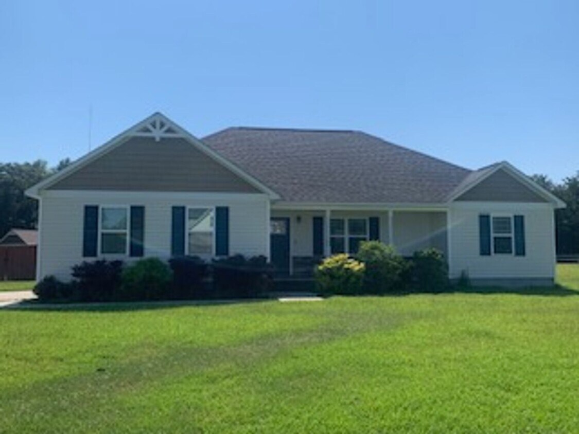 200 Leeward Landing, Holly Ridge, NC 28445 - House Rental in Holly ...