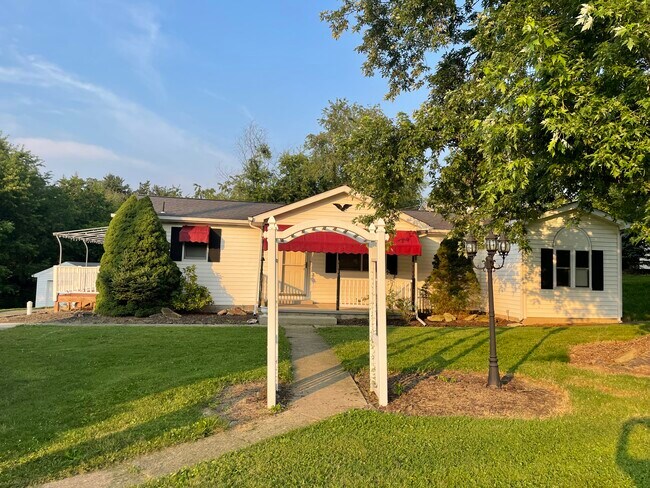 231 Main St Ext, Callery, PA 16024 - House Rental in Callery, PA ...