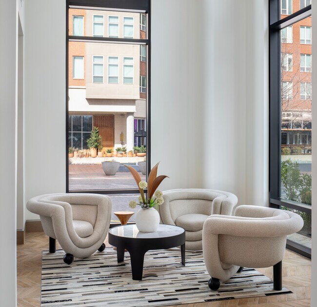 The Crescent - Apartments in Fort Worth, TX | Apartments.com