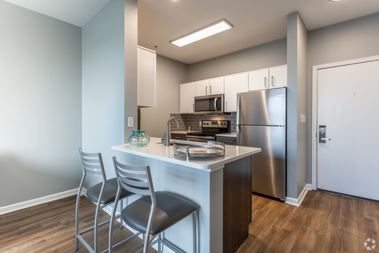 1883 at Cameron House Student Living - 2707 Rio Grande St Austin, TX ...
