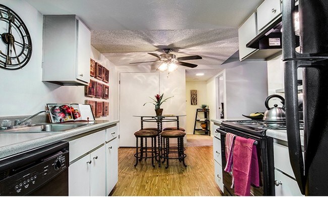 Santana Ridge Rentals - Denver, CO | Apartments.com