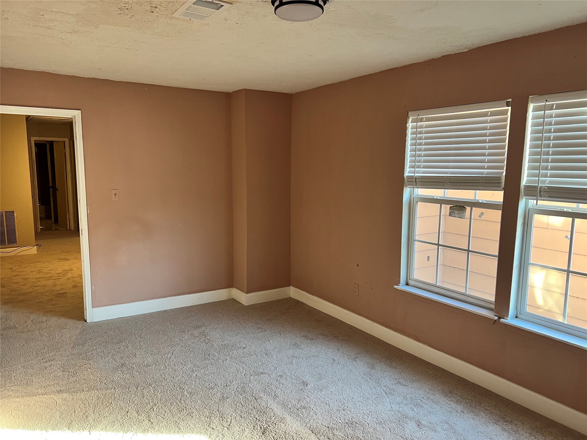 12239 W Village Dr Unidad B, Houston, TX 77039 - Condominio de renta en ...