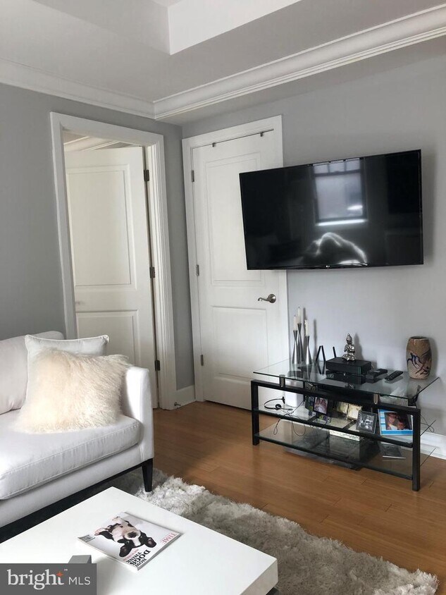 1701-15 Locust St Unit 1805, Philadelphia, PA 19103 - Room for Rent in ...