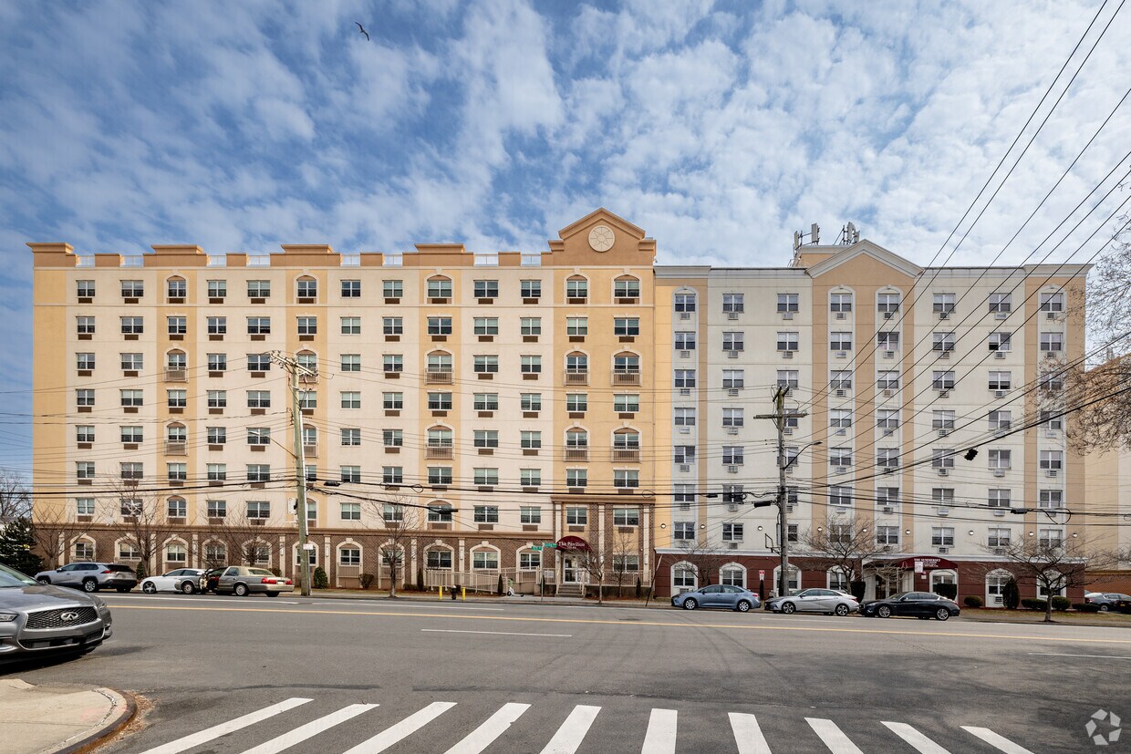 The Pavillion at Locust Manor - 171-04 Baisley Blvd Jamaica, NY 11434 ...