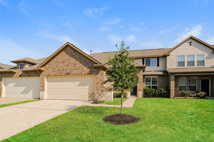 12355 Roy Mix Bohn Lane, Houston, TX 77044 - House Rental in Houston ...
