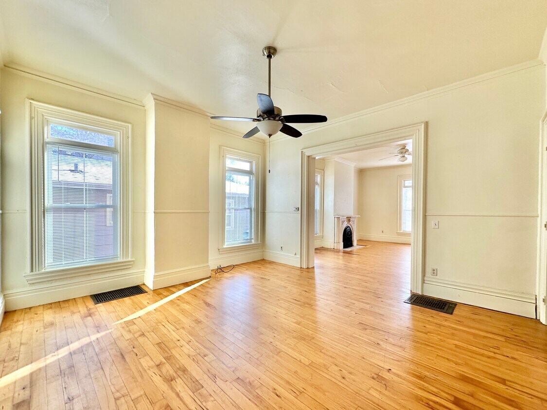 255 S Jackson St Unit 2, Janesville, WI 53548 - Apartments in ...