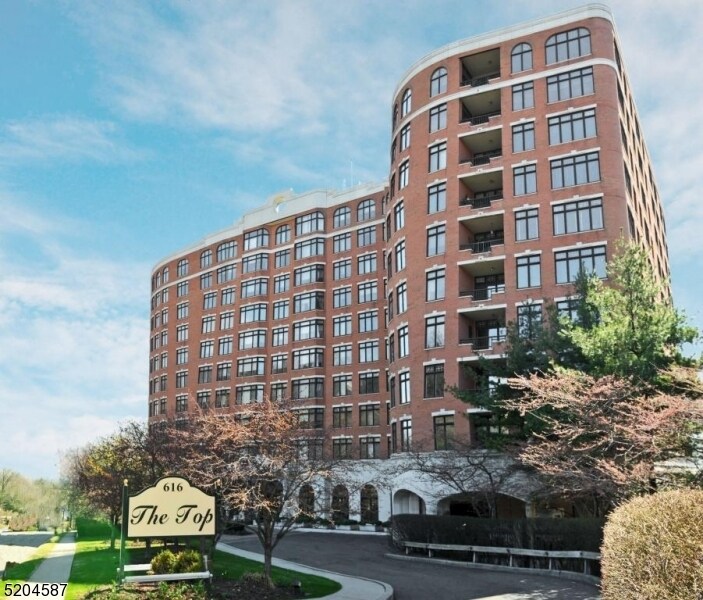 616 S Orange Ave, Maplewood, NJ 07040 - Condo for Rent in Maplewood, NJ ...