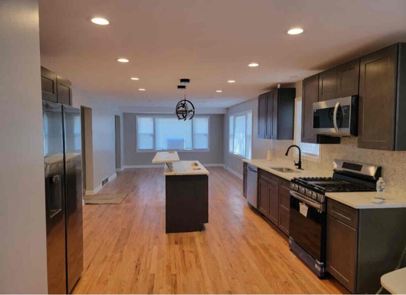 10358 S Emerald Ave, Chicago, IL 60628 | Apartments.com