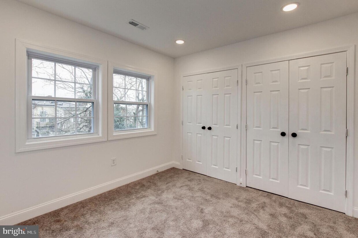 1214 18th Pl NE Unit 4, Washington, DC 20002 - Room for Rent in ...