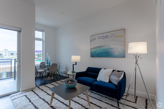 550 Ultra Lofts - 550 W Juneau Ave Milwaukee, WI | Apartments.com
