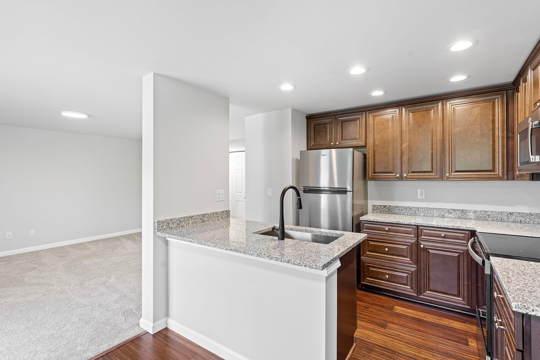 Heron View Apartment Homes - 18249 73rd Ave Ne Kenmore, WA 98028 ...