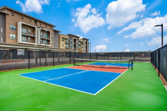 The Vista at Rayzor Ranch - Apartments in Denton, TX | Apartments.com
