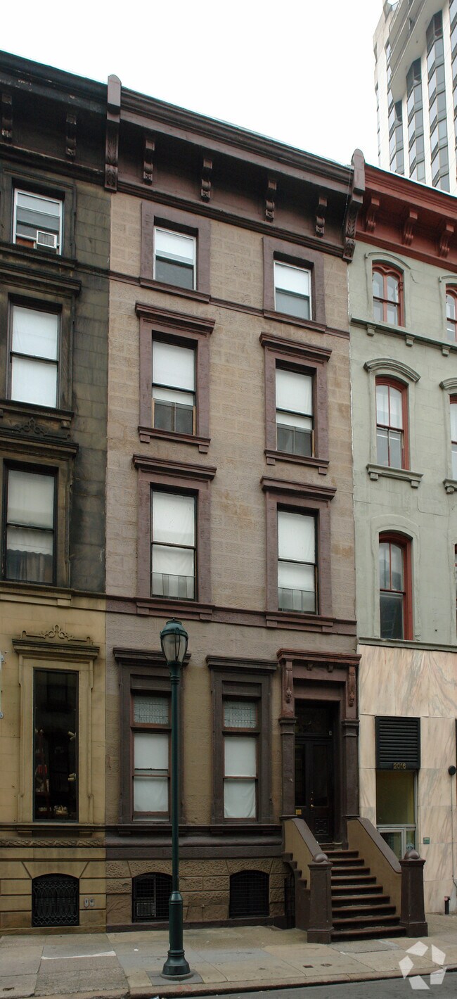 2014 Walnut St, Philadelphia, PA 19103 Apartments - Philadelphia, PA ...