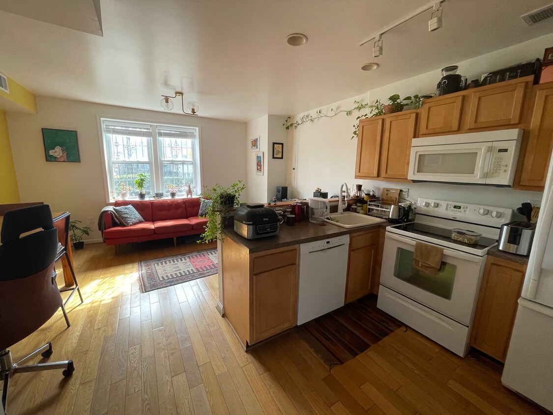 1830 C St SE Unit 2, Washington, DC 20003 - Condo for Rent in ...