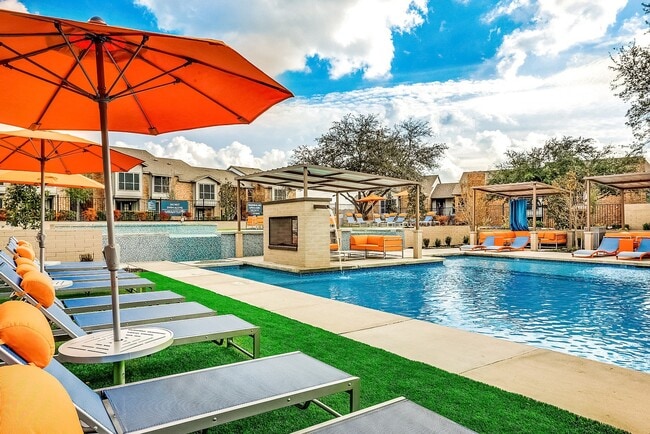 Keystone at Castle Hills - Apartments in Carrollton, TX | Apartments.com
