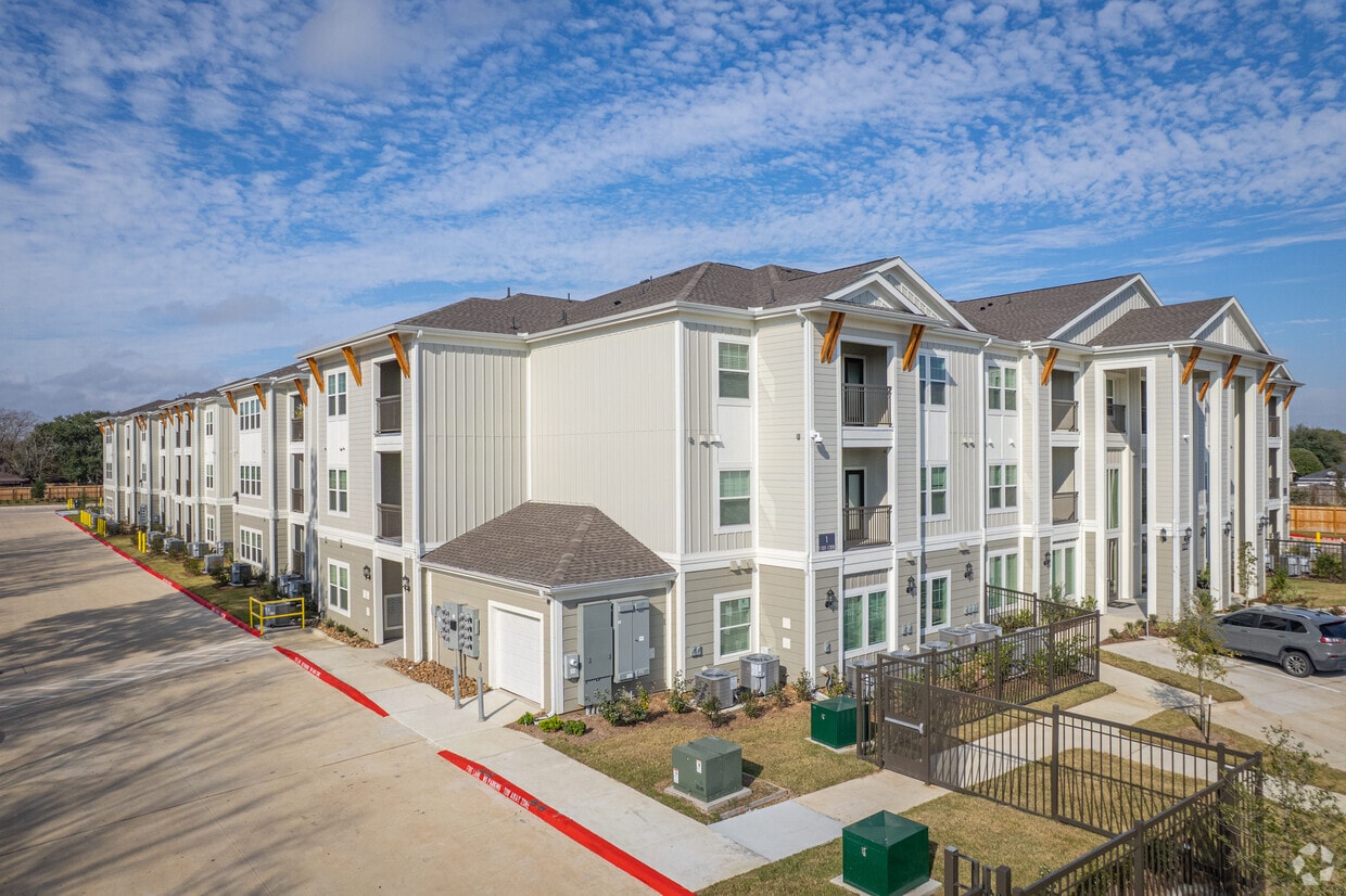 The Laurel at Blackhawk 55+ - 9150 Blackhawk Blvd Houston, TX 77075 ...