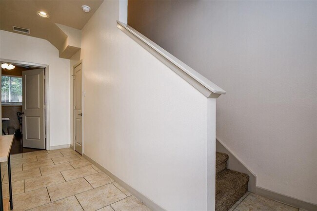 5306 Avenue J, Houston, TX 77011 - Condo for Rent in Houston, TX ...