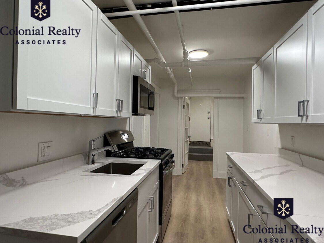 8 Camelot Ct Unit B1, Boston, MA 02135 - Condo for Rent in Boston, MA ...