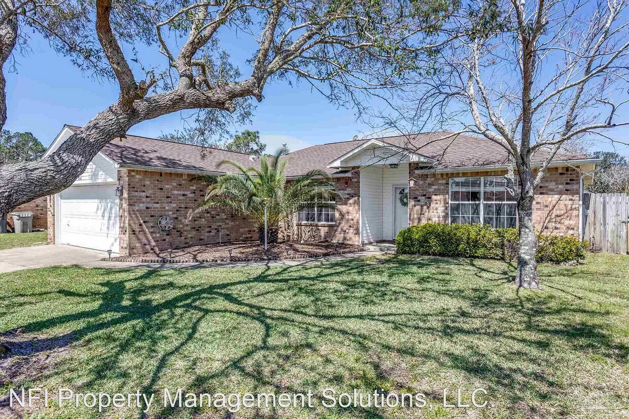 816 Binnacle Pl, Pensacola, FL 32507 - House Rental in Pensacola, FL ...