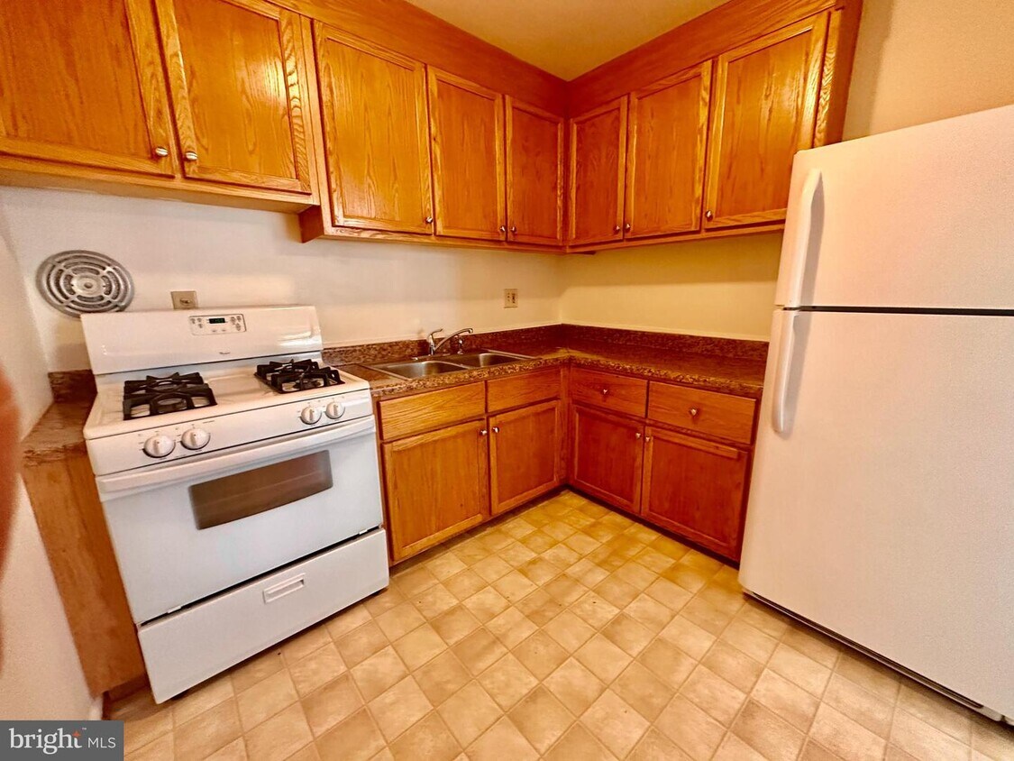 1108 Taney Ave, Frederick, MD 21702 - Townhome Rentals in Frederick MD ...