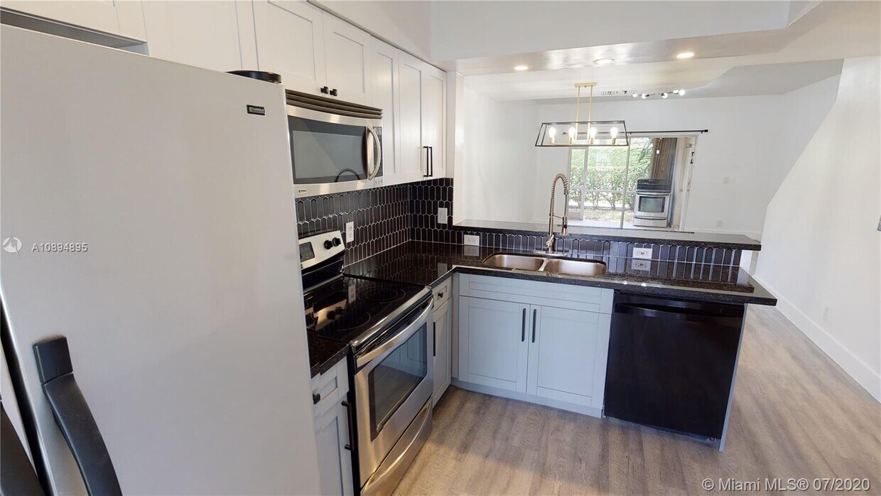 15 Fleming Ct, Weston, FL 33326 - Townhome Rentals in Weston FL ...