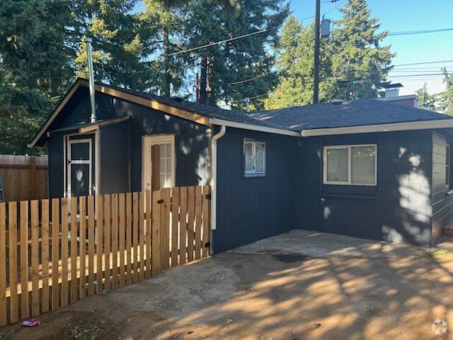 Powellhurst-Gilbert Houses for Rent - Portland, OR from