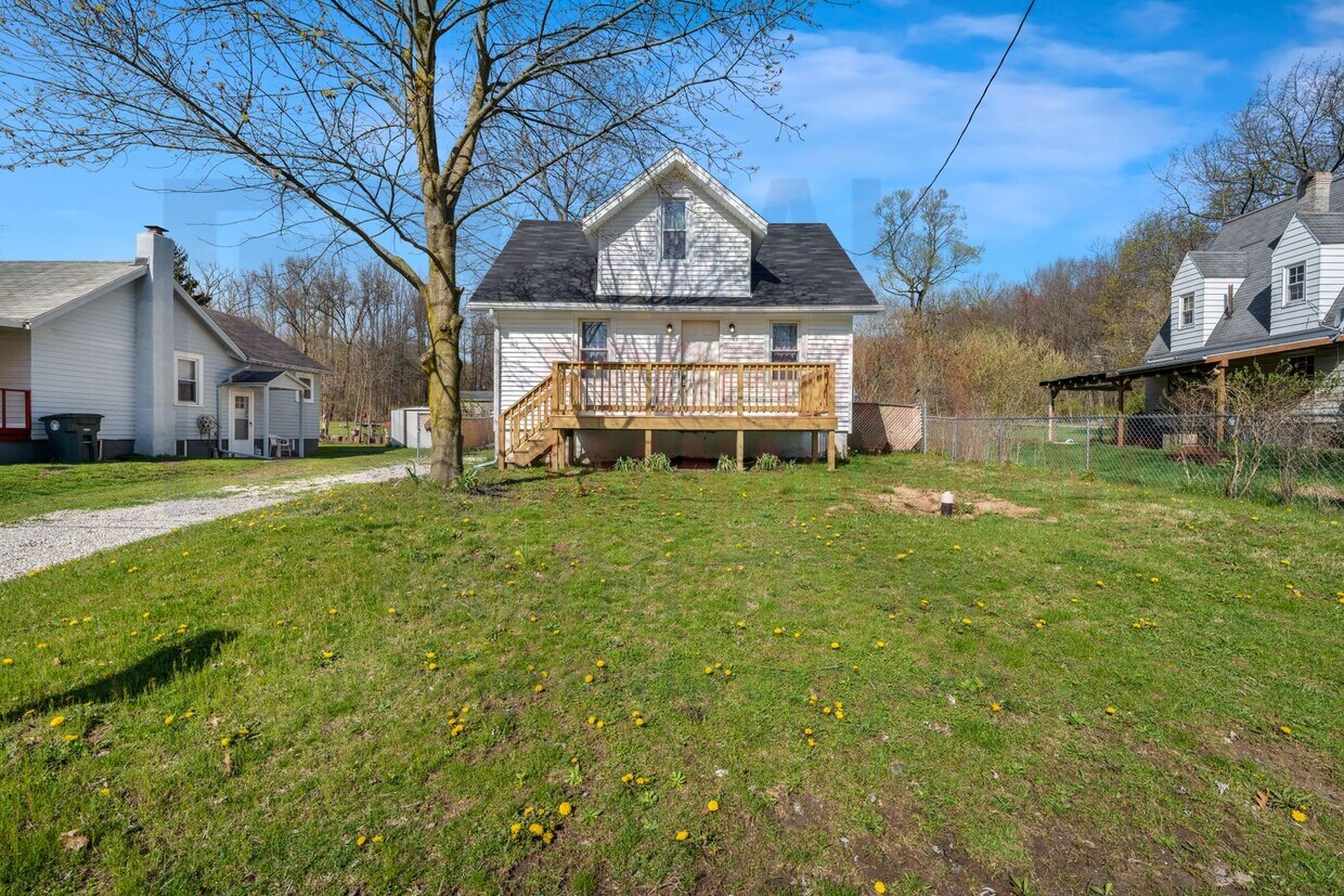 1970 Newdale Ave, Akron, OH 44320 - House Rental in Akron, OH ...