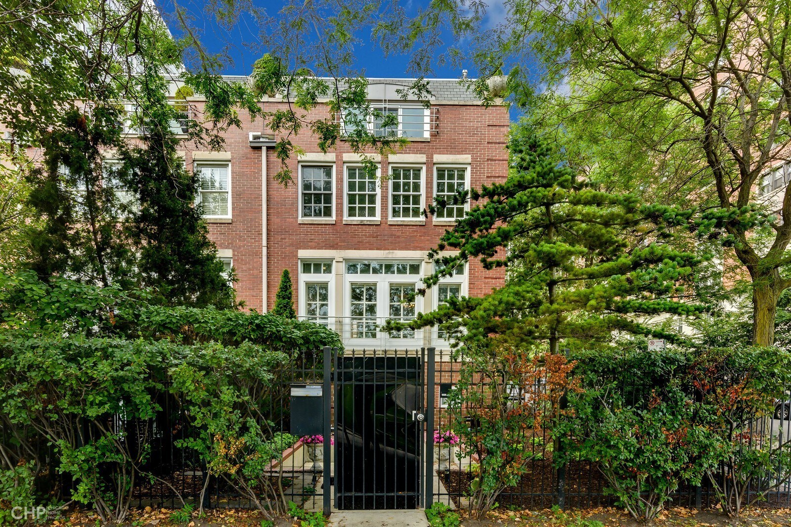 4280 N Marine Dr, Chicago, IL 60613 - Townhome Rentals in Chicago IL ...