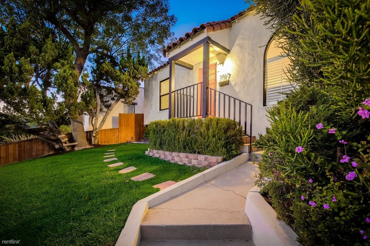 6815 Remmet Ave Unit 324, Los Angeles, CA 91303 - Condo for Rent in Los ...