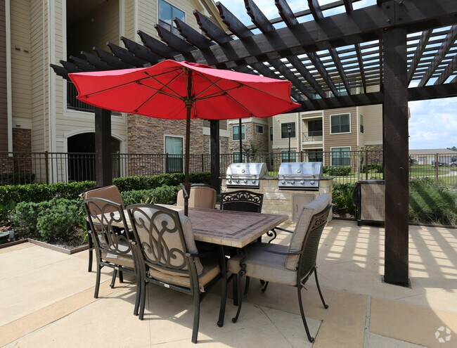 The Oaks at Northpointe Apartments - Tomball, TX | Apartments.com