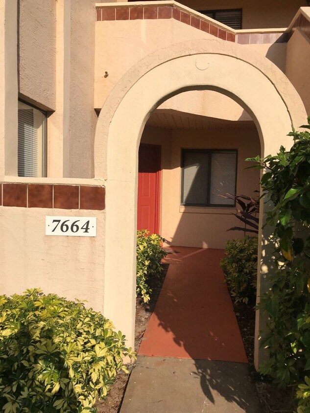 7664 Sugar Bend Dr Unit 7664, Orlando, FL 32819 - Room for Rent in ...