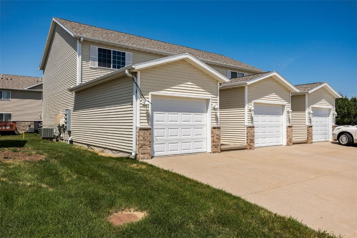 17 Alydar Dr, North Liberty, IA 52317 - Townhome Rentals in North ...