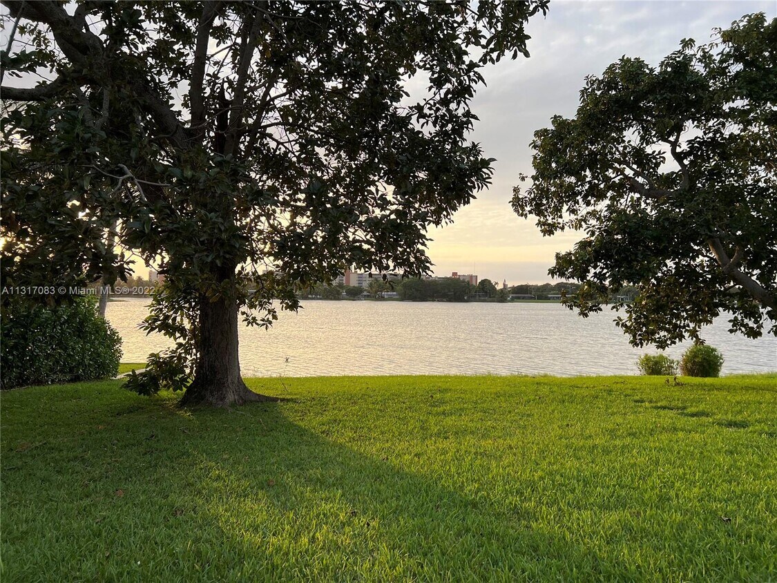 18920 NE 20th Ave, North Miami Beach, FL 33179 - House Rental in North ...