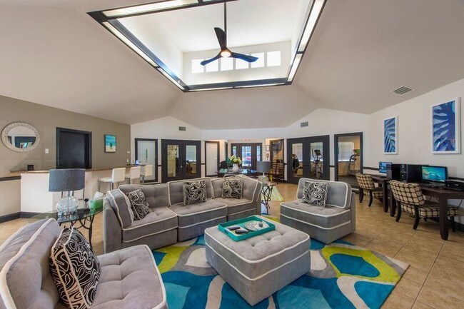 The Lory of Panama City Apartments - 2121 Harrison Ave Panama City, FL ...