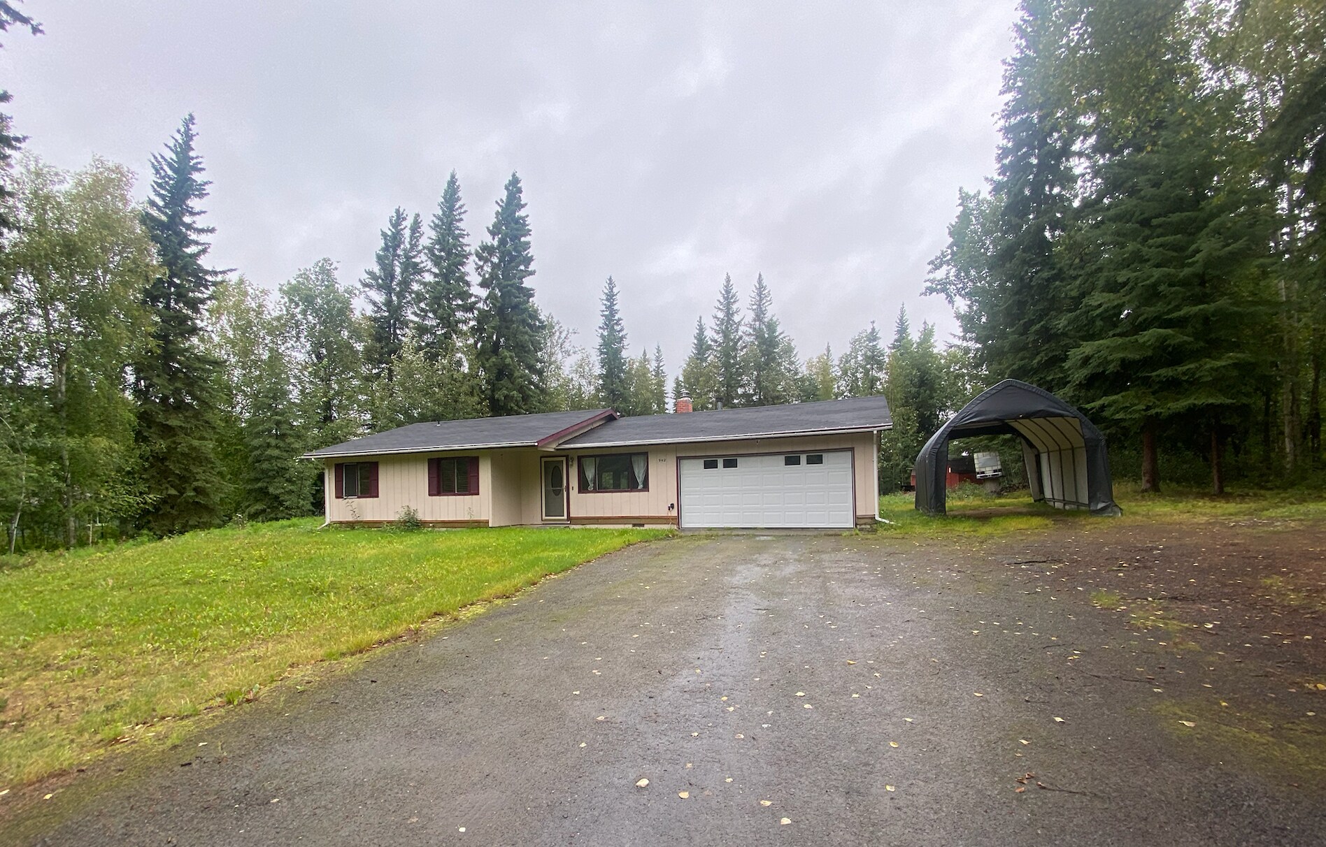 942 Ridgetop Rd, North Pole, AK 99705 - House Rental in North Pole, AK ...