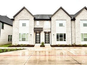 Downtown Farmers Branch Apartments for Rent - Farmers Branch, TX ...