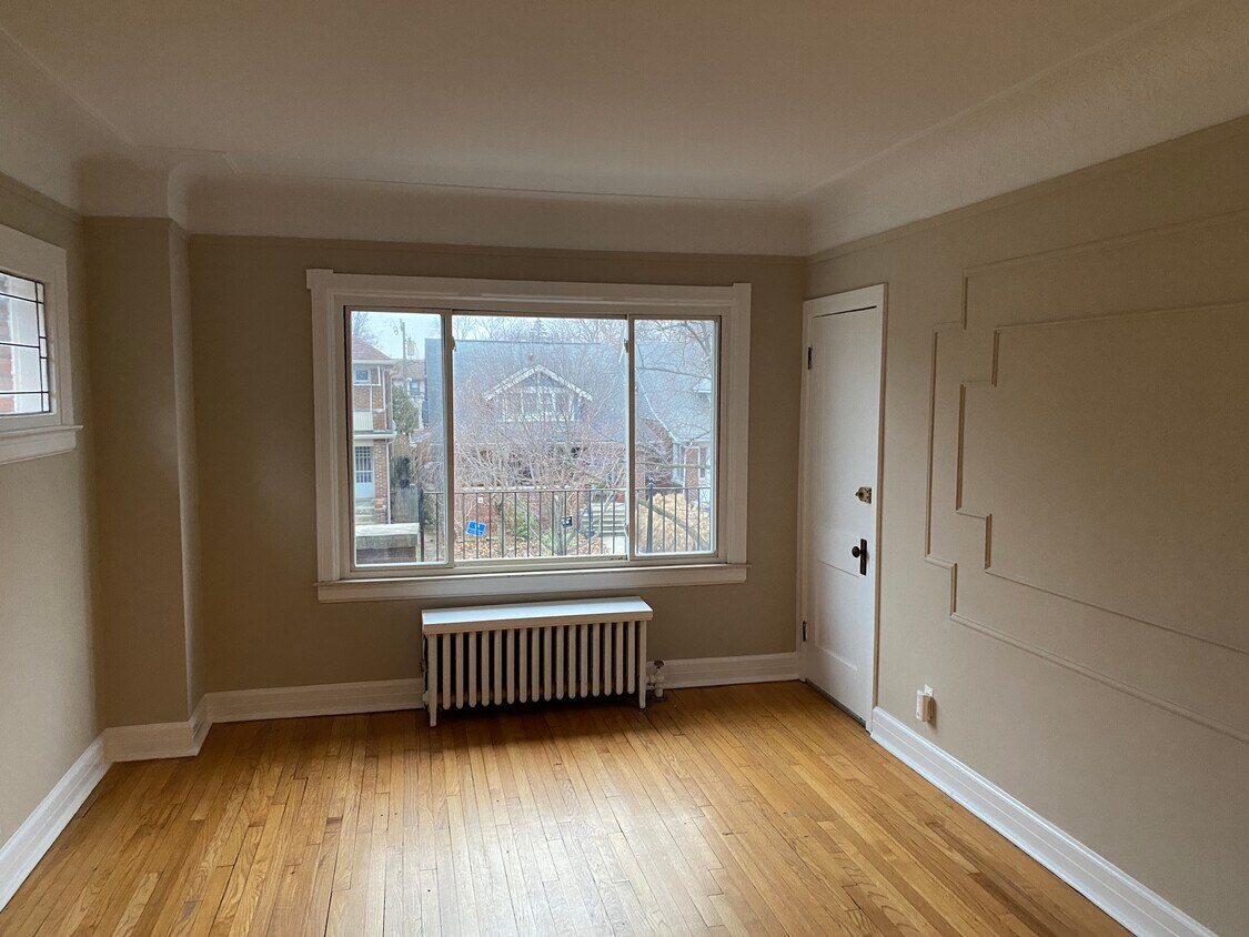 1096 Beaconsfield Ave Unit 2-S, Grosse Pointe Park, MI 48230 - 1096 ...