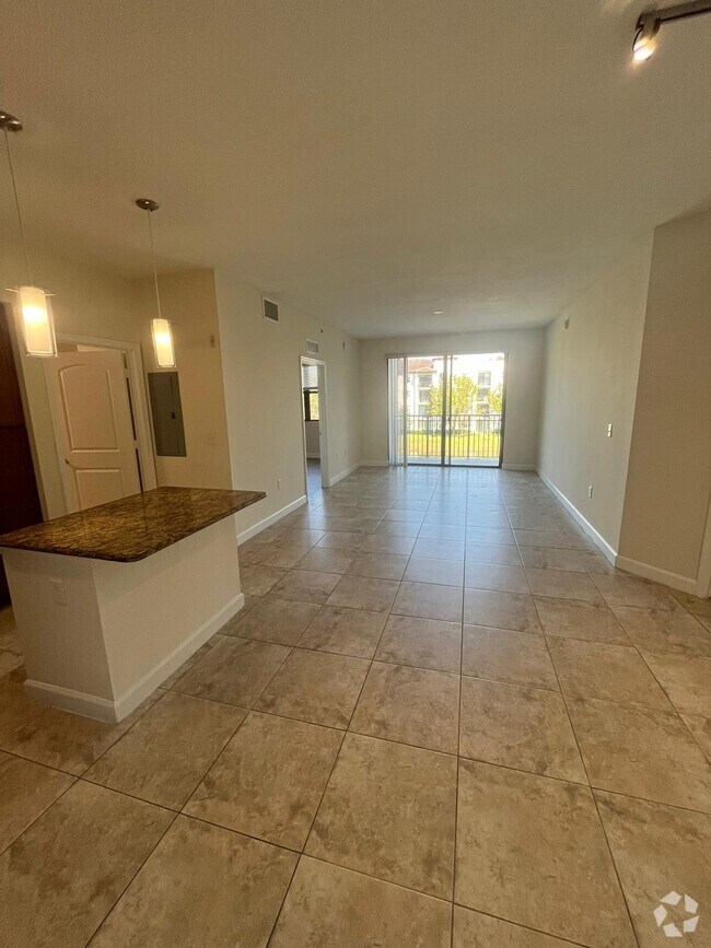 Balmoral Lakes Apartments for Rent with Hardwood Floors - Doral, FL - 14 Rentals | Apartments.com