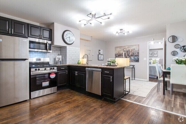 East Side Detroit Apartments for Rent with High Ceilings - Detroit, MI ...