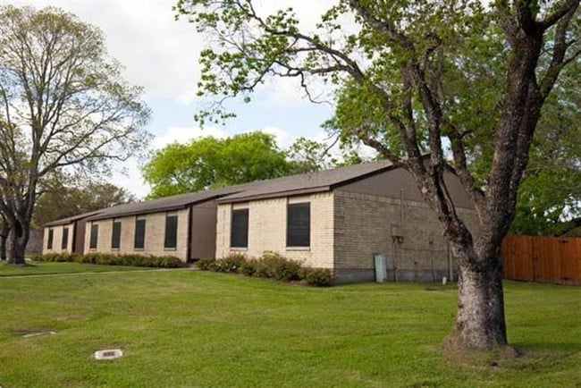 Hunters Point Apartments - College Station, TX | Apartments.com