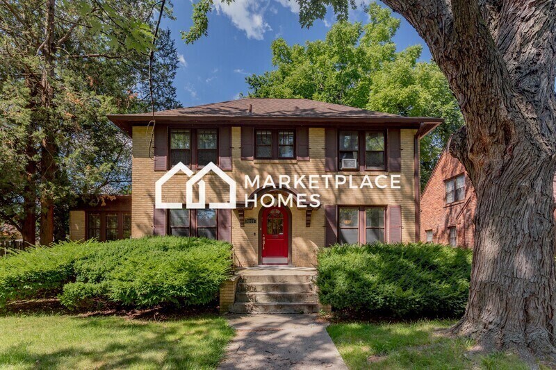 14951 Warwick St, Detroit, MI 48223 - House Rental in Detroit, MI ...