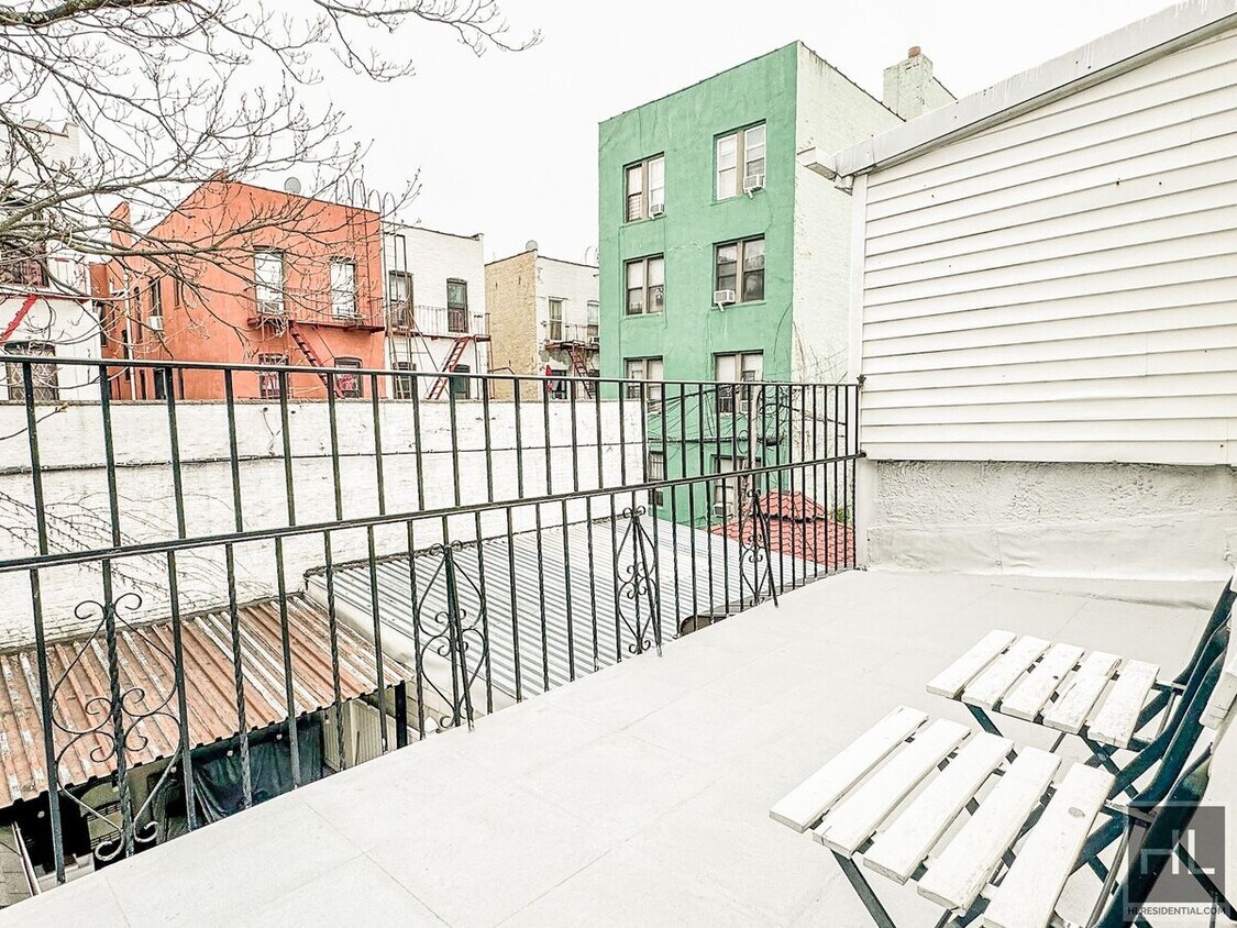 4 Brighton 8Th Ct Unit 2, Brooklyn, NY 11235 | Apartments.com