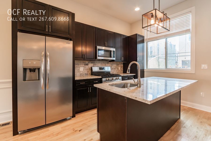 2712 Oakford St, Philadelphia, PA 19146 - House Rental in Philadelphia ...