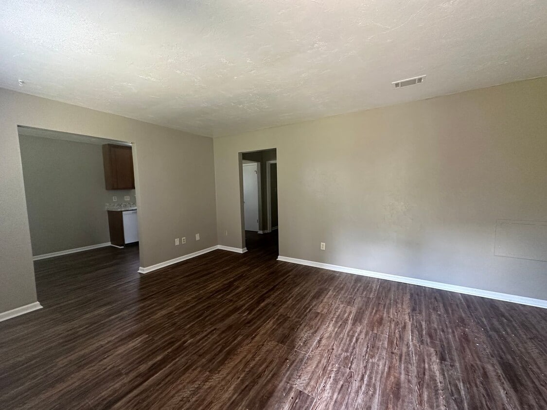 1402 Shallow Brook Unit A, Tallahassee, FL 32301 - Room for Rent in ...