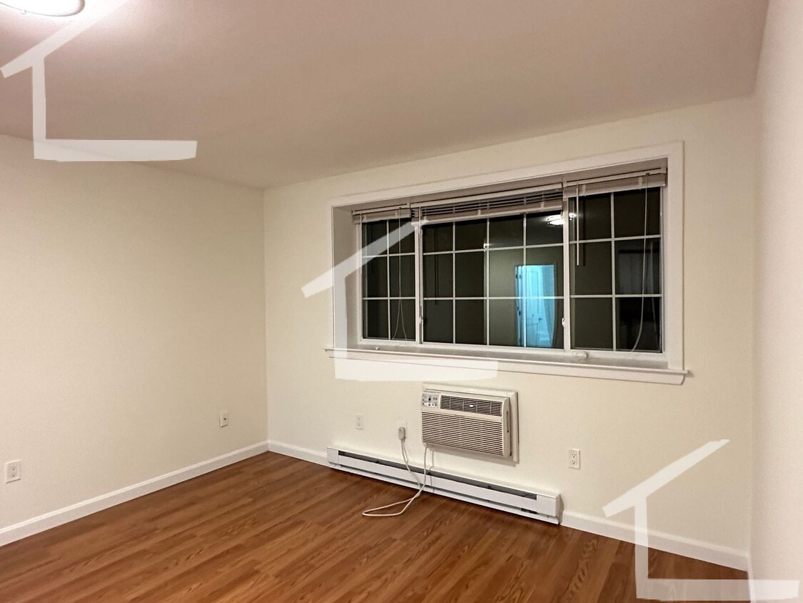 10 Embassy Rd, Boston, MA 02135 - Condo for Rent in Boston, MA ...