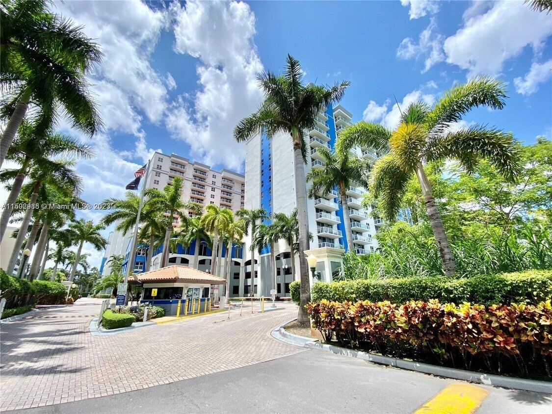 5091 NW 7th St Unit 703, Miami, FL 33126 - Condo for Rent in Miami, FL | Apartments.com