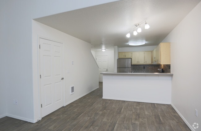 Sienna Lofts Apartments - 22766 SE Stark St Gresham, OR | Apartments.com